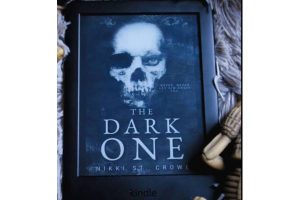 Book Review: The Dark One by Nikki St Crowe - Dreame