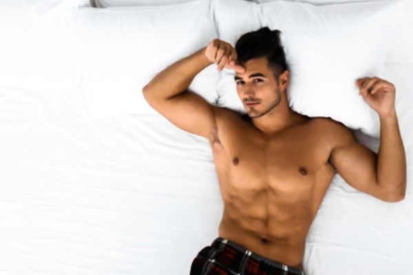 Read Love in the Limelight Novel Review Online - Dreame